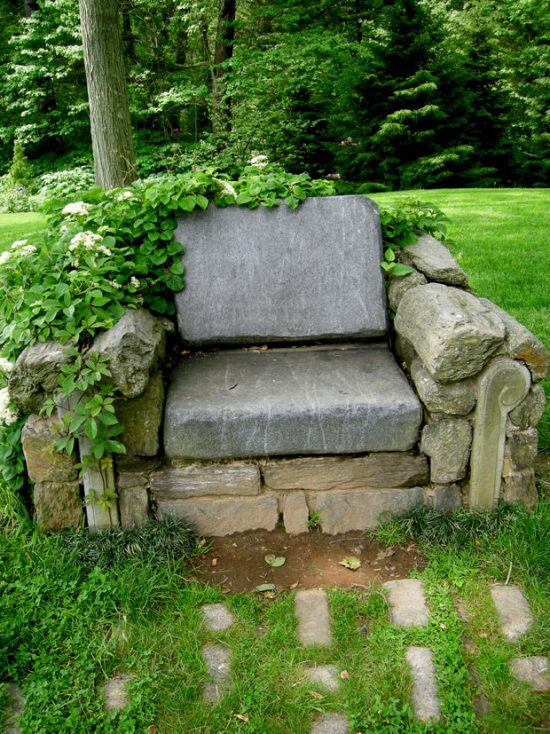 Creative Stone Art Ideas for your Garden • The Garden Glove