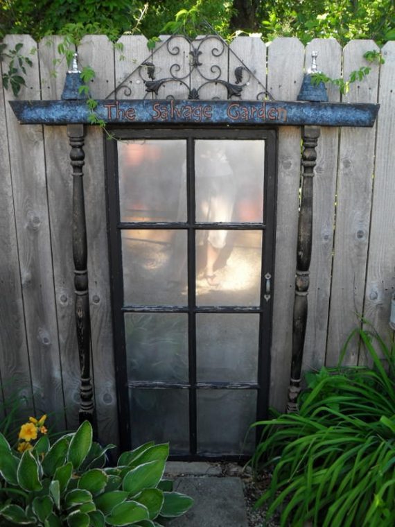 15 Creative Garden Fence Ideas & Spruce-Ups • The Garden Glove