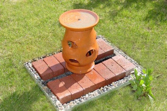Easy DIY Strawberry Pot Ideas • The Garden Glove